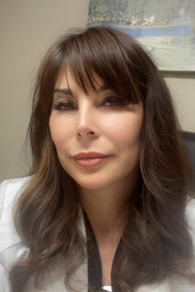 Elizabeth Longo, PA-C Thousand Oaks & Westlake Village